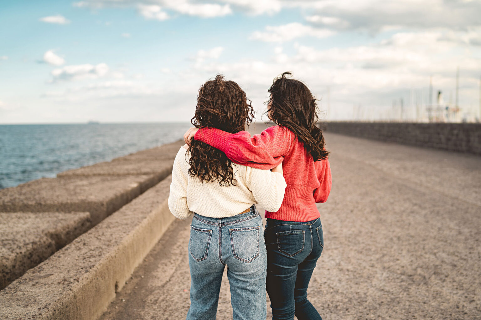 How to Help A Grieving Friend – Youth and Family Institute